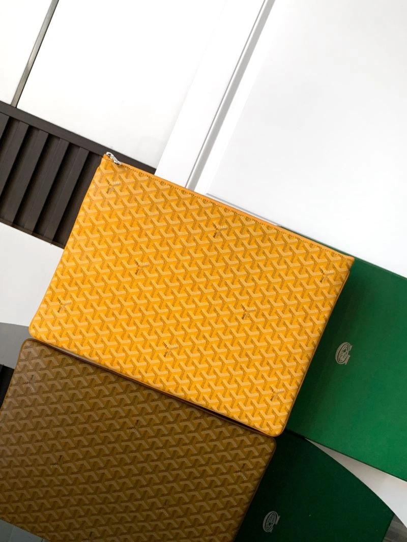 Goyard Clutch Bags