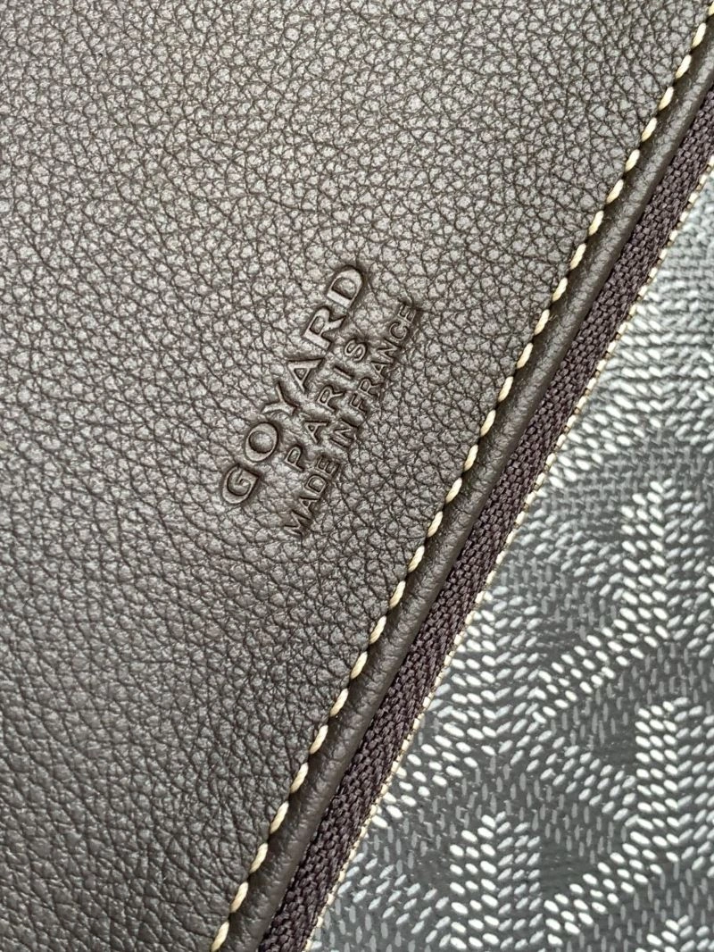 Reasonably priced Goyard Clutch Bags