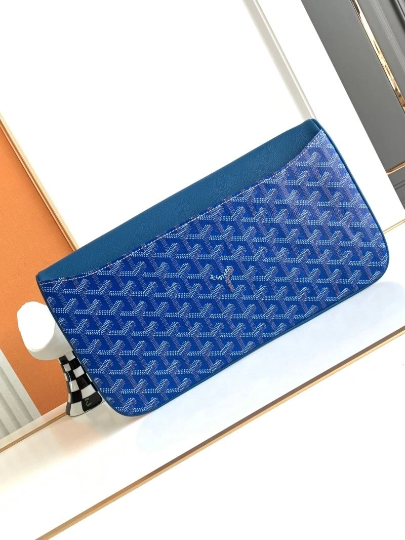 Indistinguishable Goyard Clutch Bags