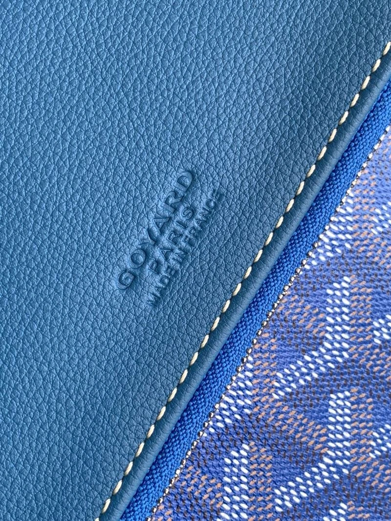 Indistinguishable Goyard Clutch Bags