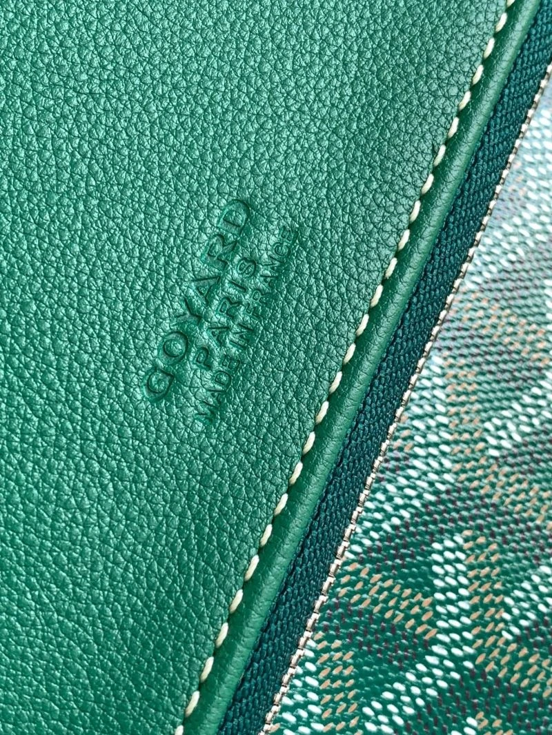 Indistinguishable Goyard Clutch Bags