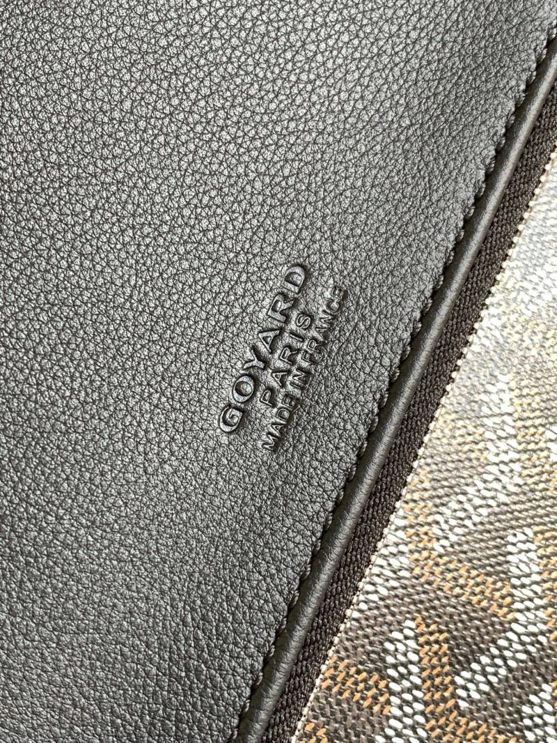 Accurate model Goyard Clutch Bags