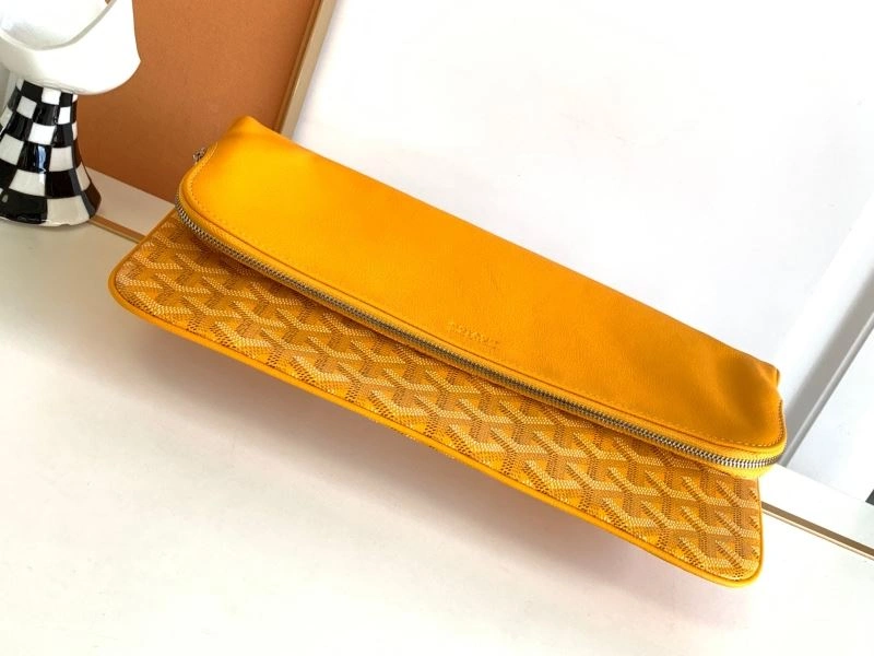 Inexpensive Goyard Clutch Bags