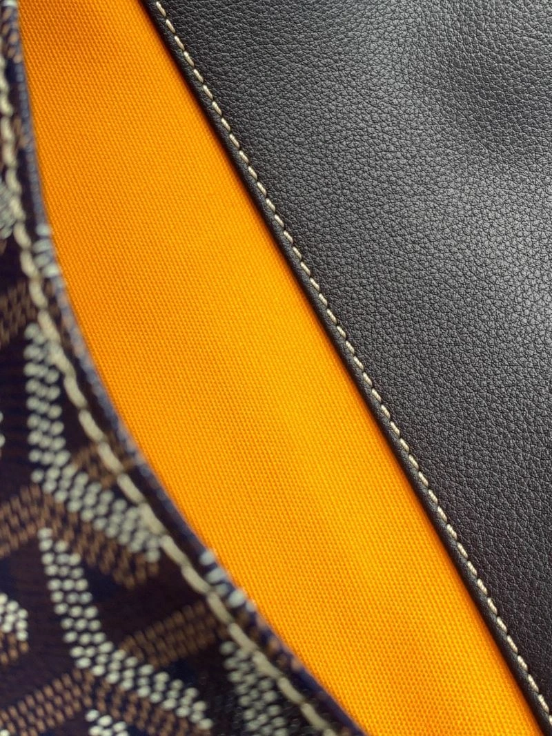 Official Goyard Clutch Bags
