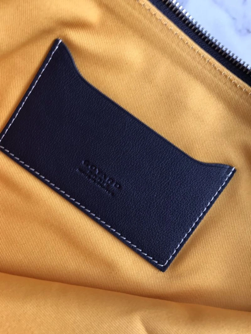 Budget-friendly Goyard Clutch Bags