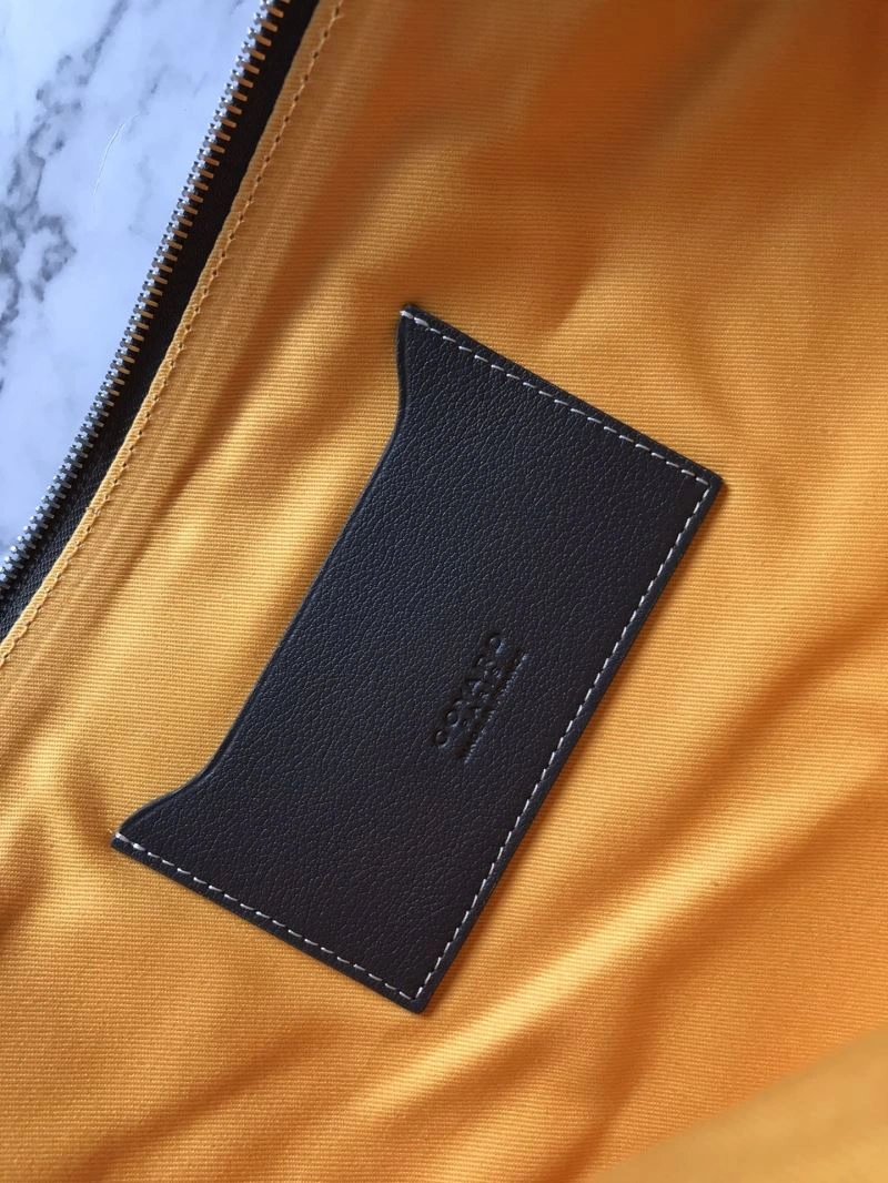 Budget-friendly Goyard Clutch Bags