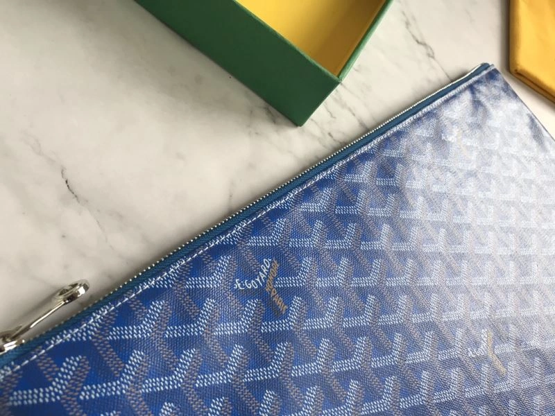 Bargain Goyard Clutch Bags