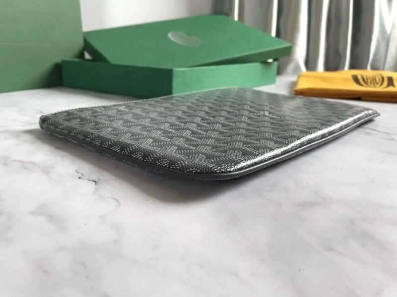 Official Goyard Clutch Bags