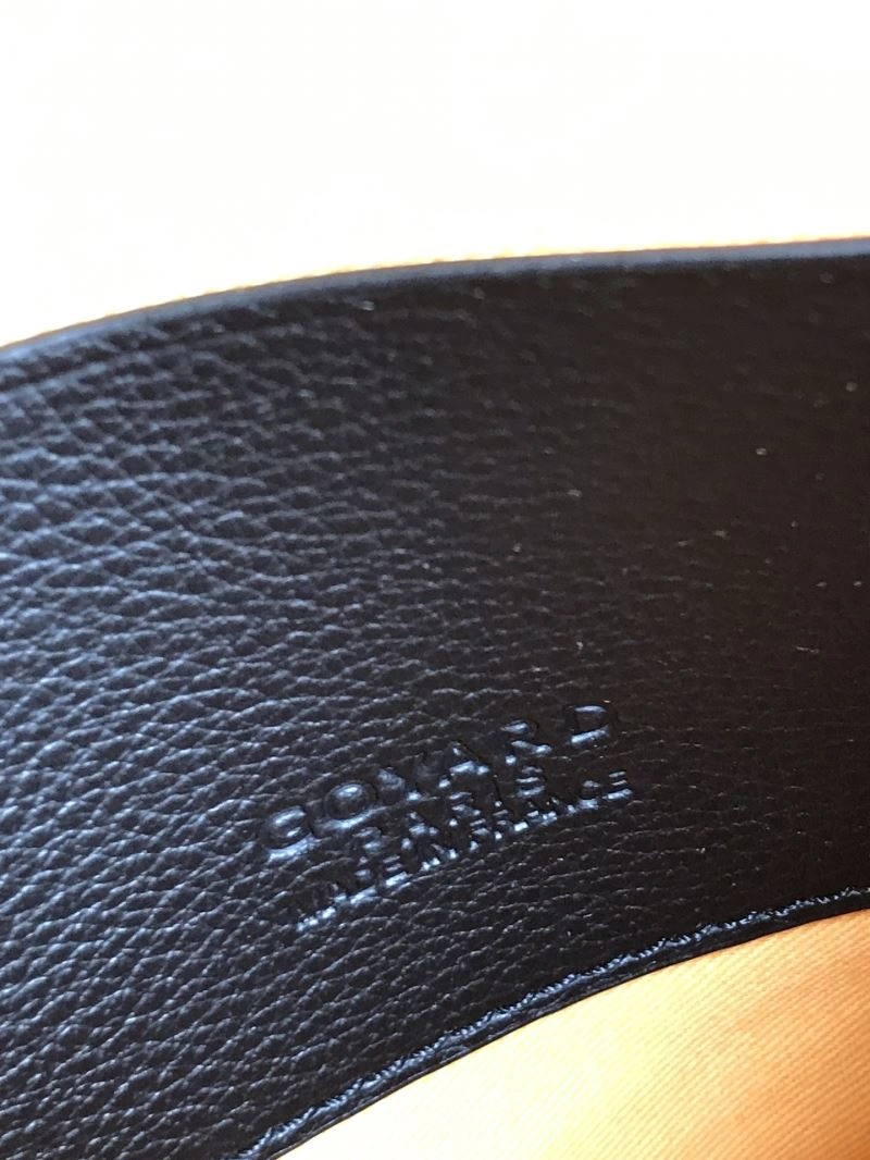 Value-priced Goyard Clutch Bags