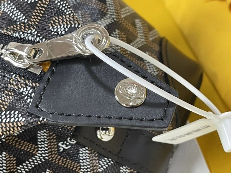 Official Goyard Cosmetic Bags