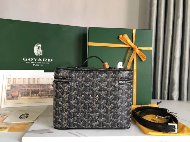 Bargain Goyard Cosmetic Bags