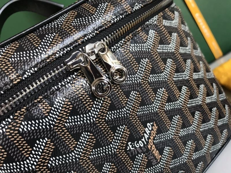 Bargain Goyard Cosmetic Bags