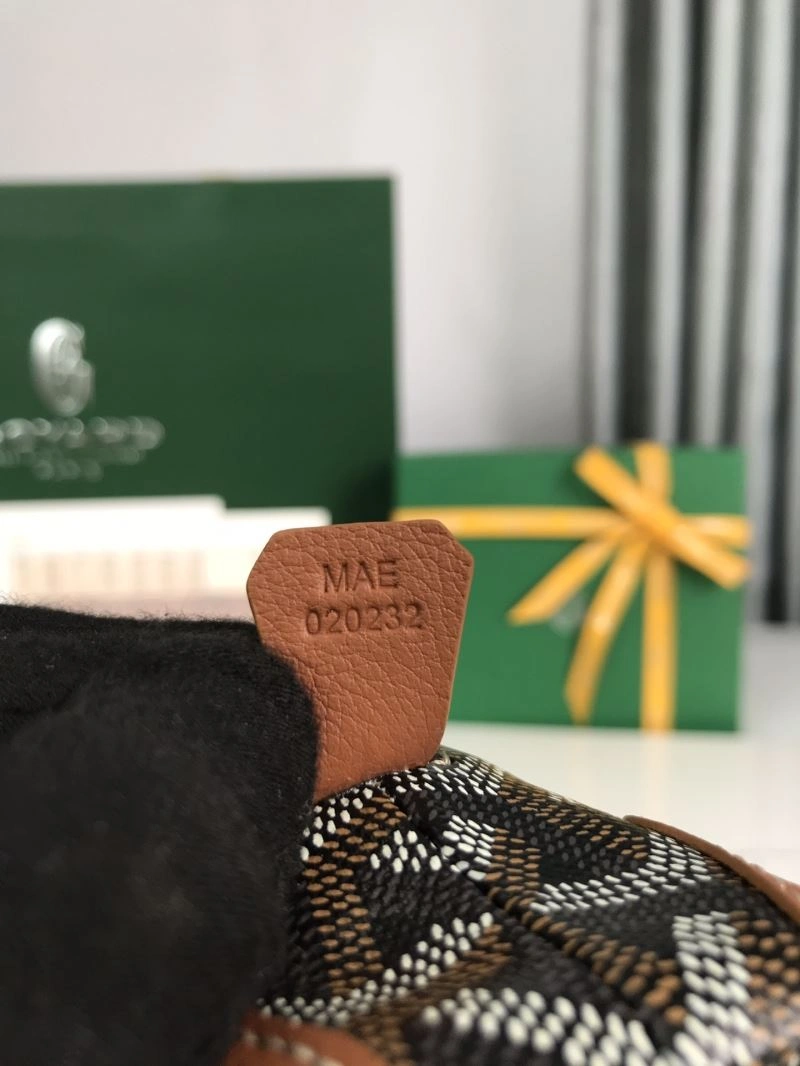 Brand-authenticated Goyard Cosmetic Bags