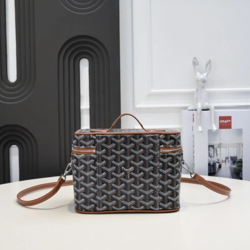 Top mirror Goyard Cosmetic Bags
