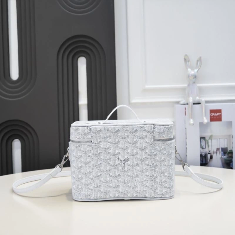 Inexpensive Goyard Cosmetic Bags