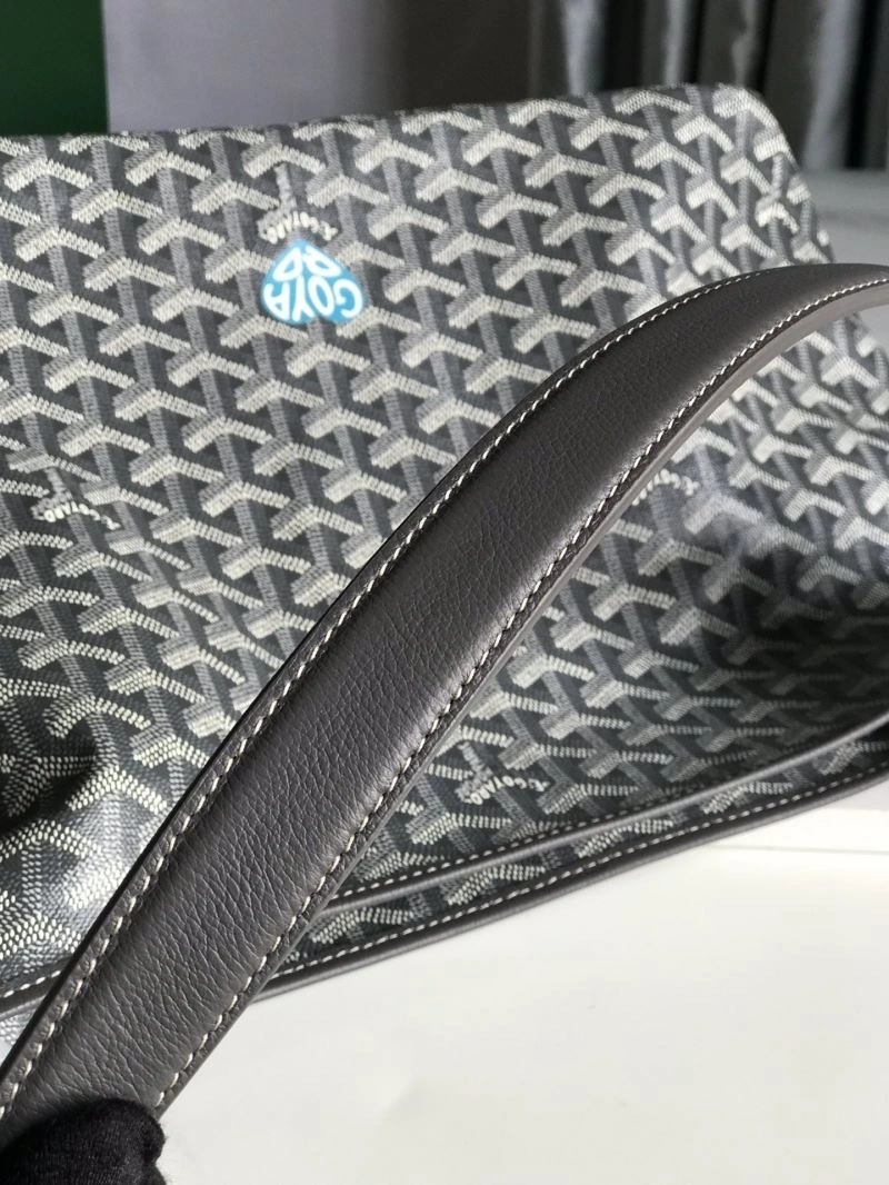 Low-cost Goyard Hobo Bags