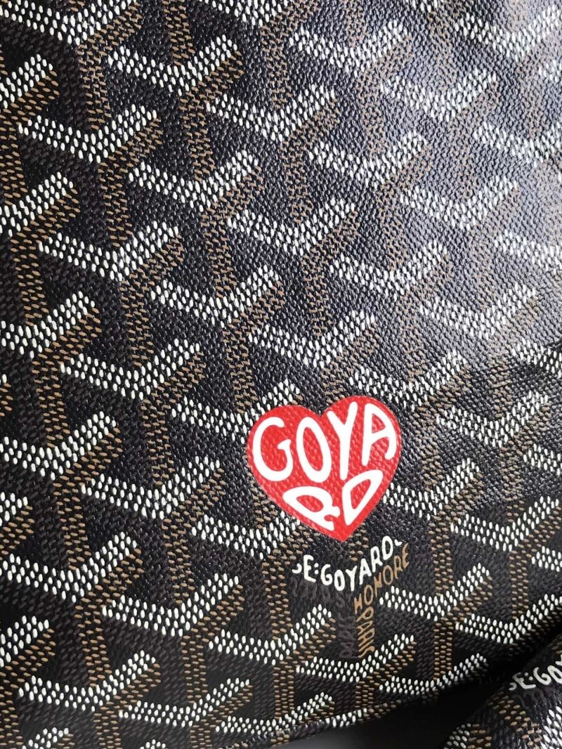 Inexpensive Goyard Hobo Bags