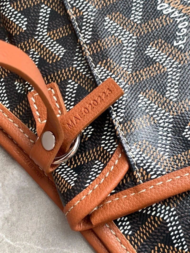 Top mirror Goyard Hobo Bags