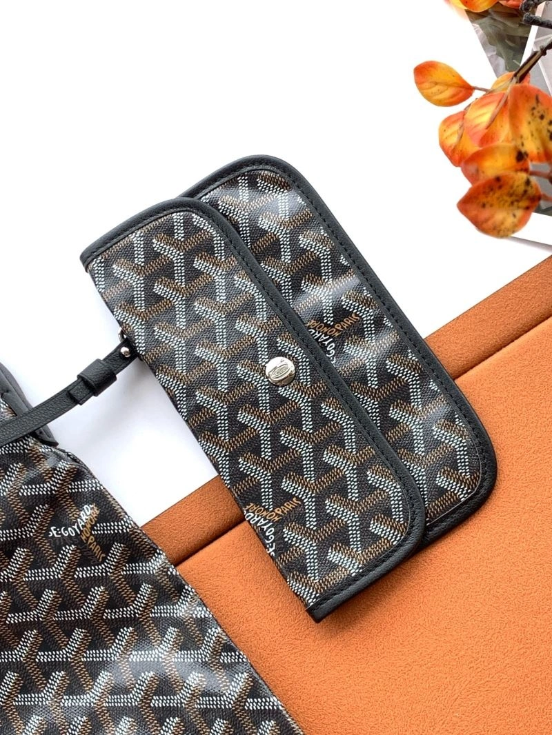 Low-cost Goyard Hobo Bags