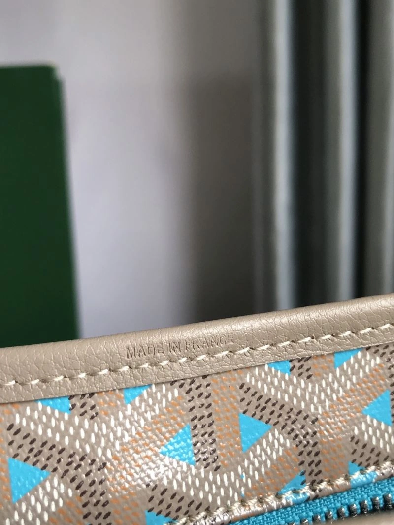 Low-cost Goyard Hobo Bags