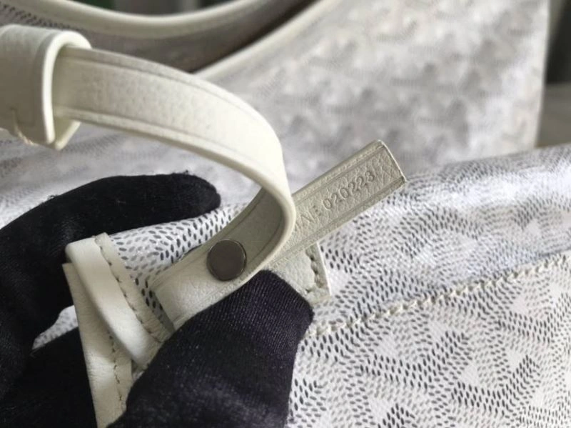 Inexpensive Goyard Hobo Bags