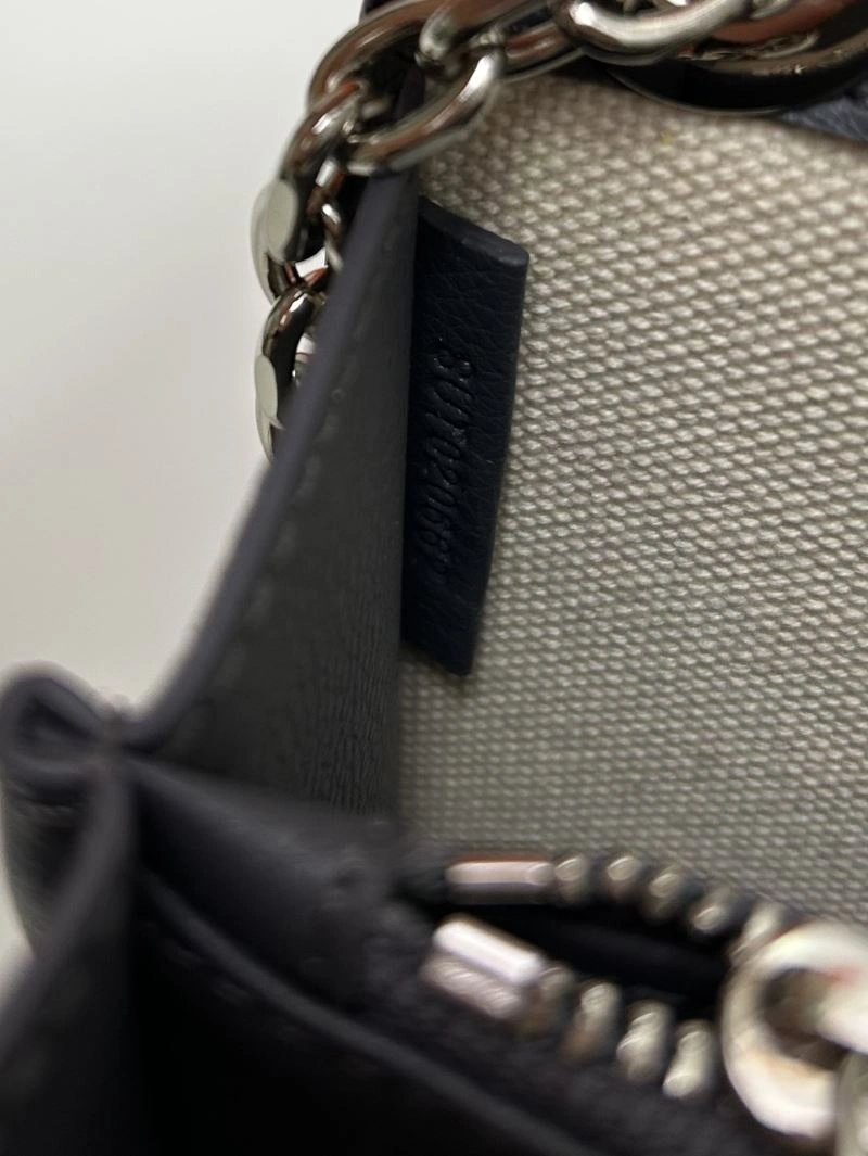 Brand-authenticated Goyard Satchel Bags