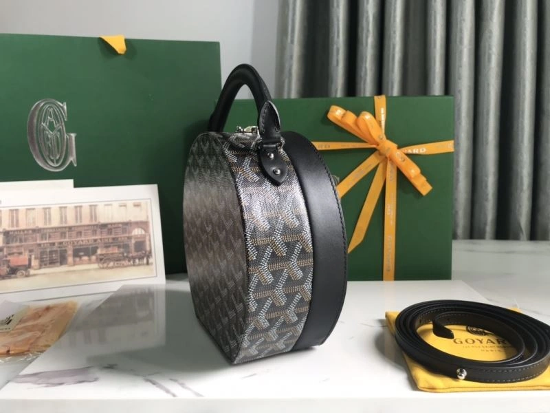 Value-priced Goyard Satchel Bags
