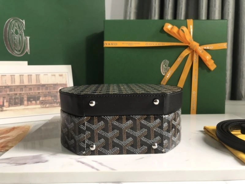 Value-priced Goyard Satchel Bags