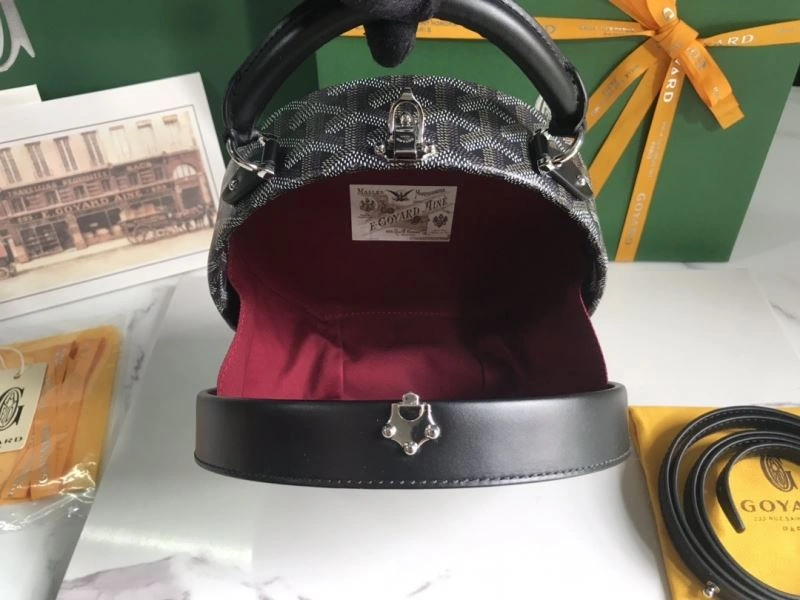 Reasonably priced Goyard Satchel Bags