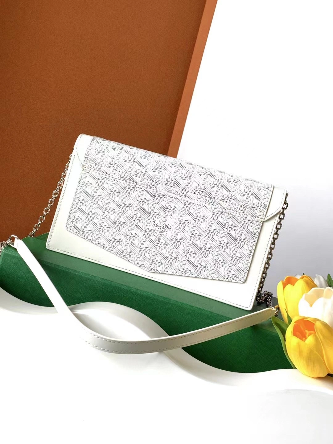 Value-priced Goyard Satchel Bags