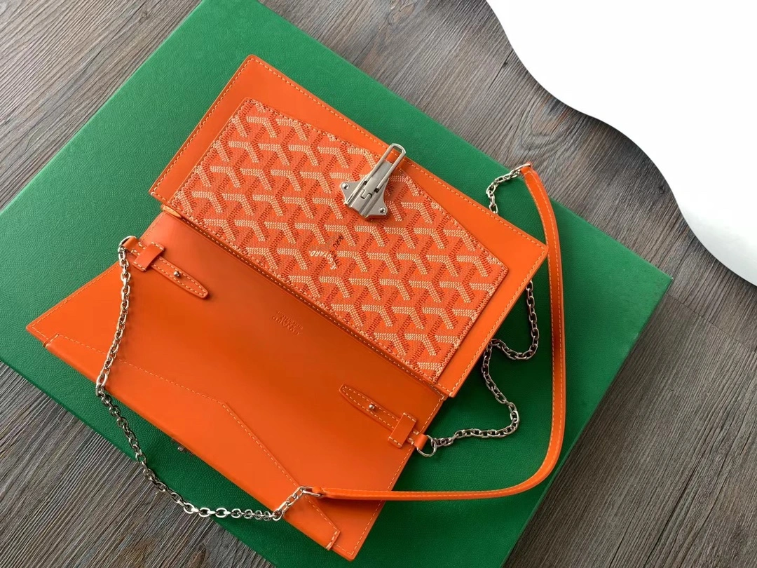 Reasonably priced Goyard Satchel Bags