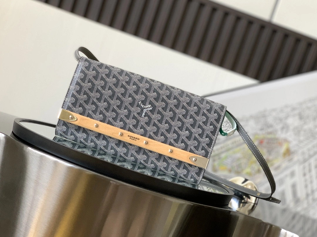 Goyard Satchel Bags