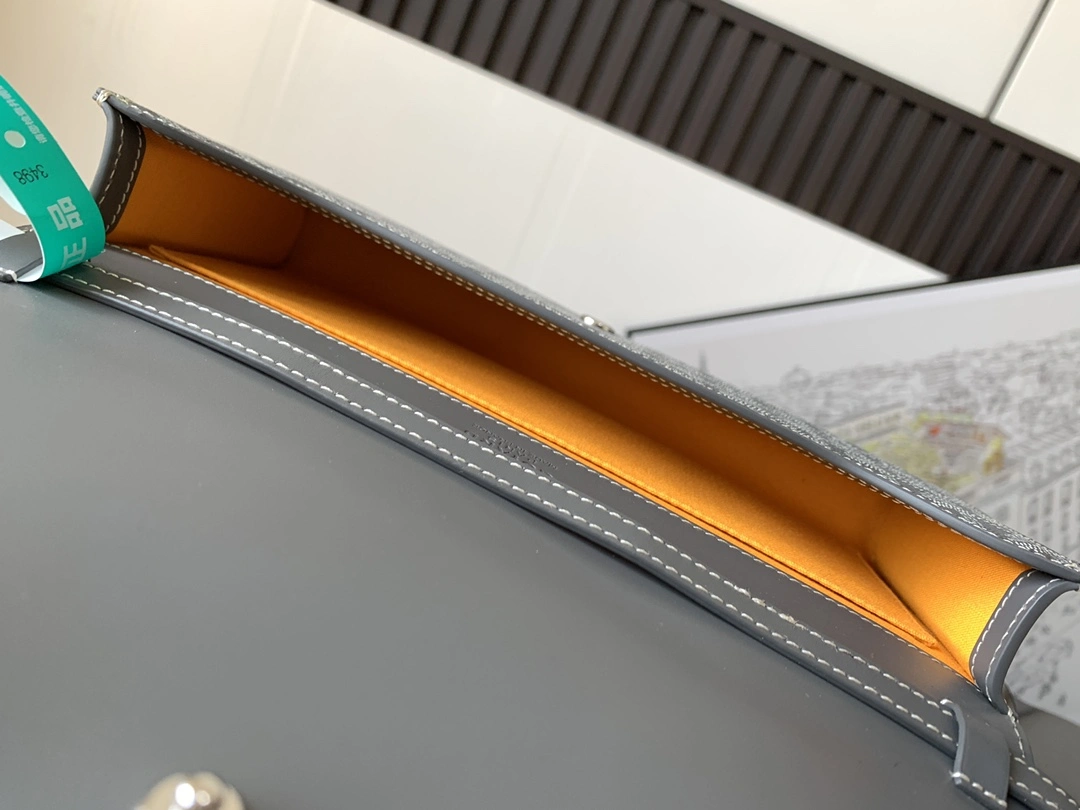 Accurate model Goyard Satchel Bags