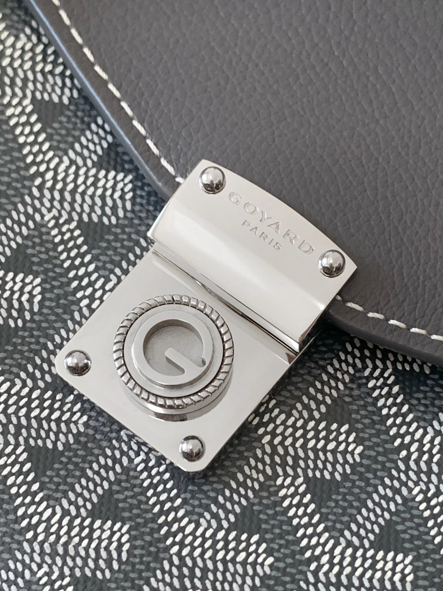 Cut-rate Goyard Satchel Bags