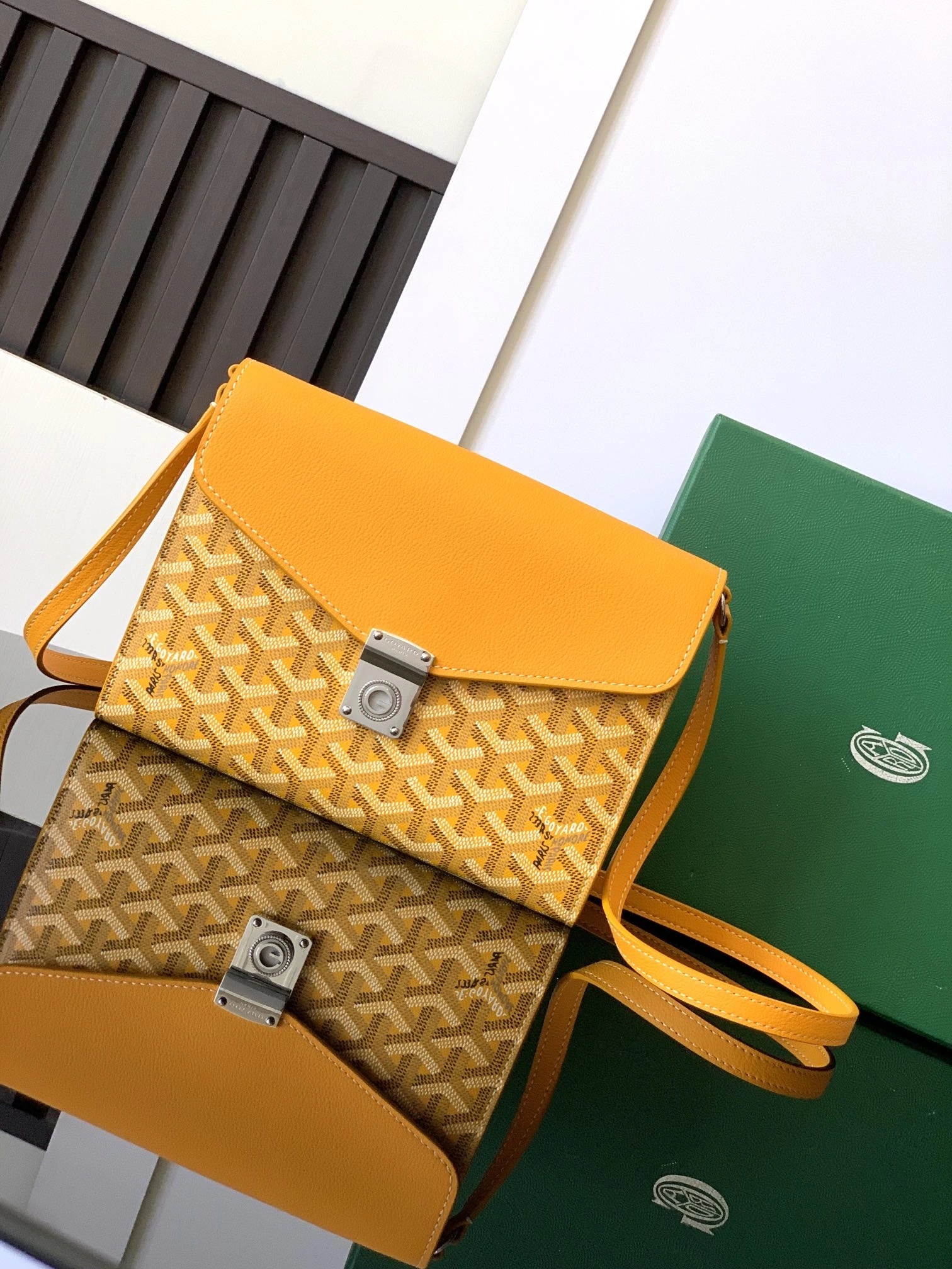 Goyard Satchel Bags