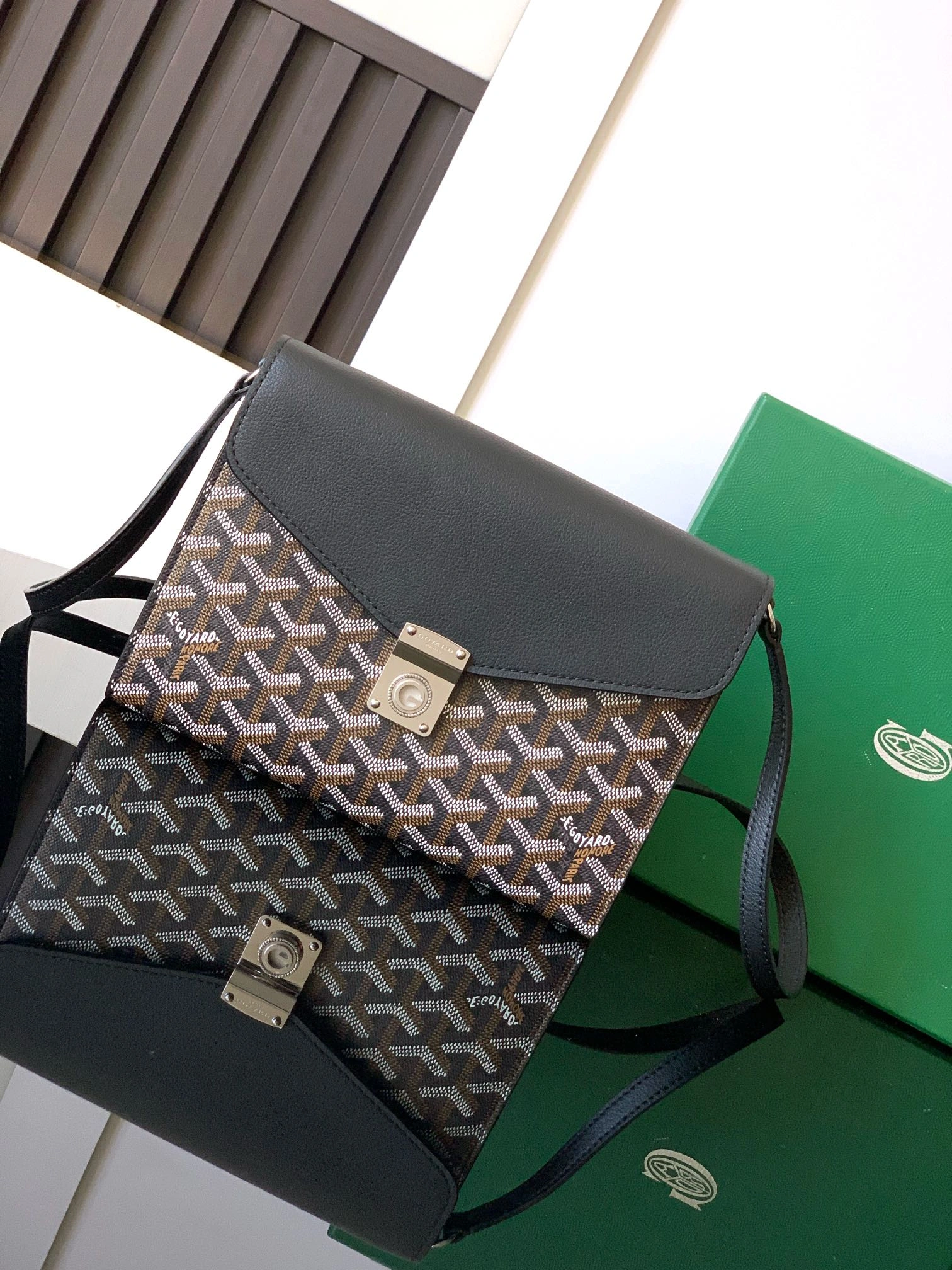 Goyard Satchel Bags