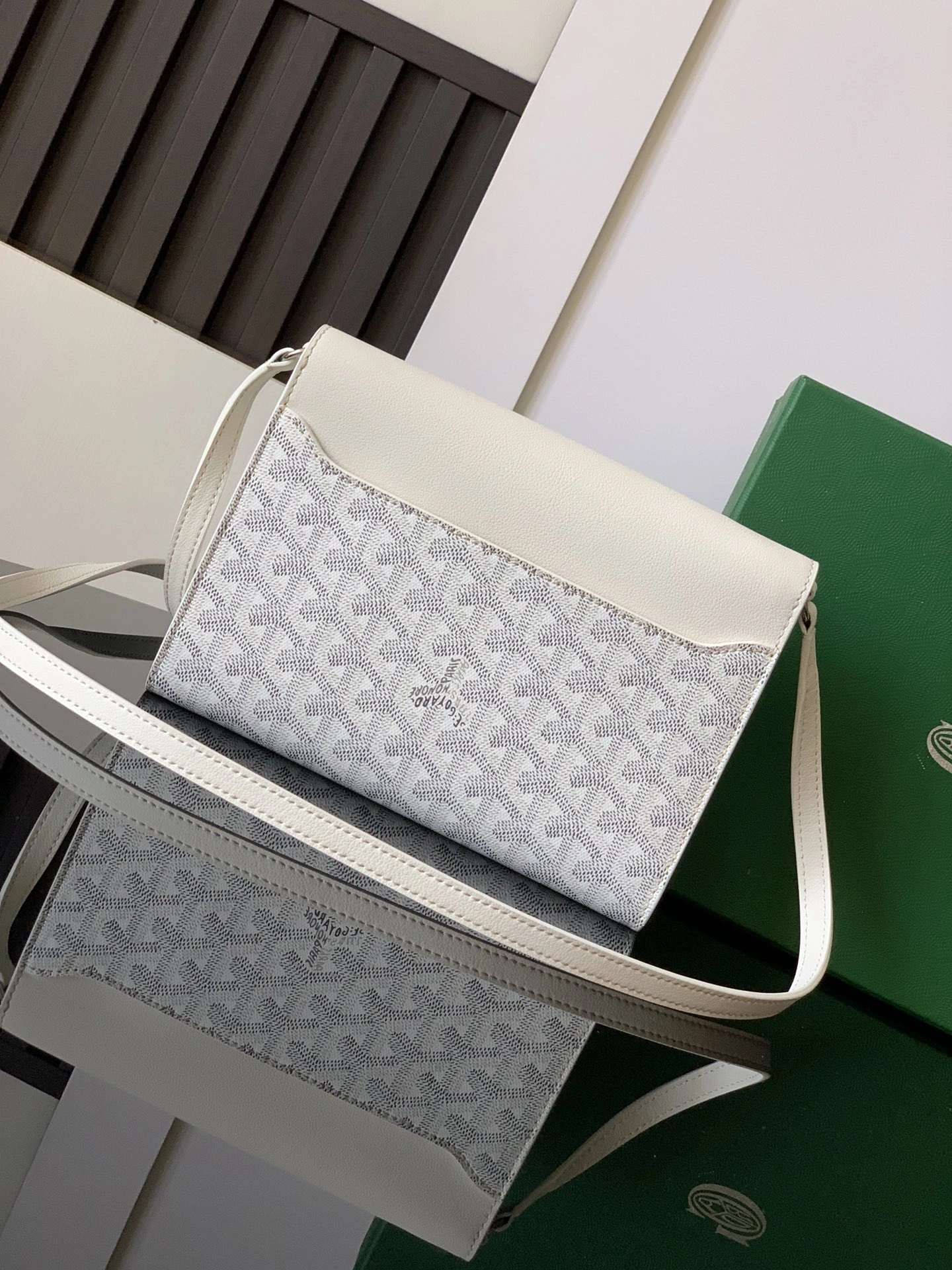 Perfect replica Goyard Satchel Bags
