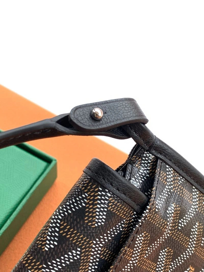 Indistinguishable Goyard Satchel Bags