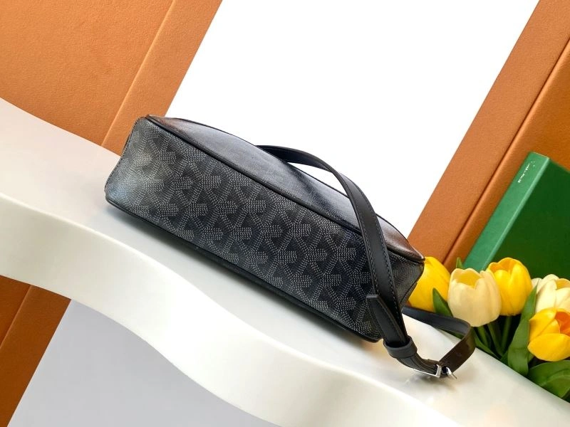Reasonably priced Goyard Satchel Bags