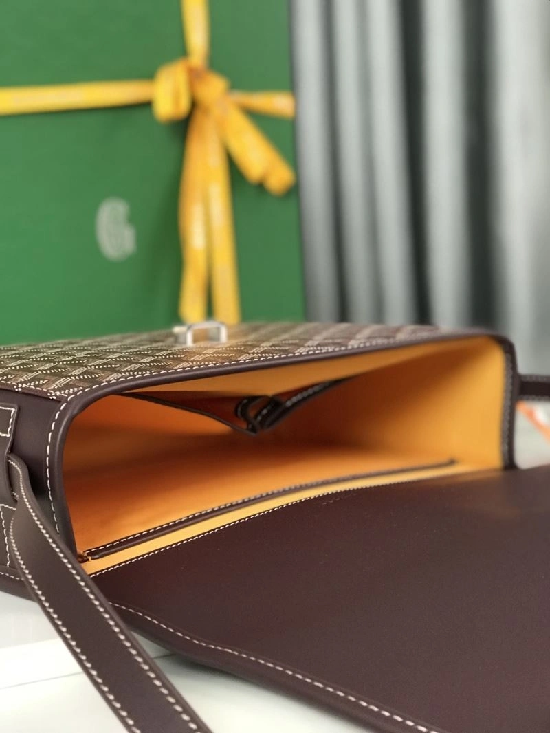 Reasonably priced Goyard Satchel Bags