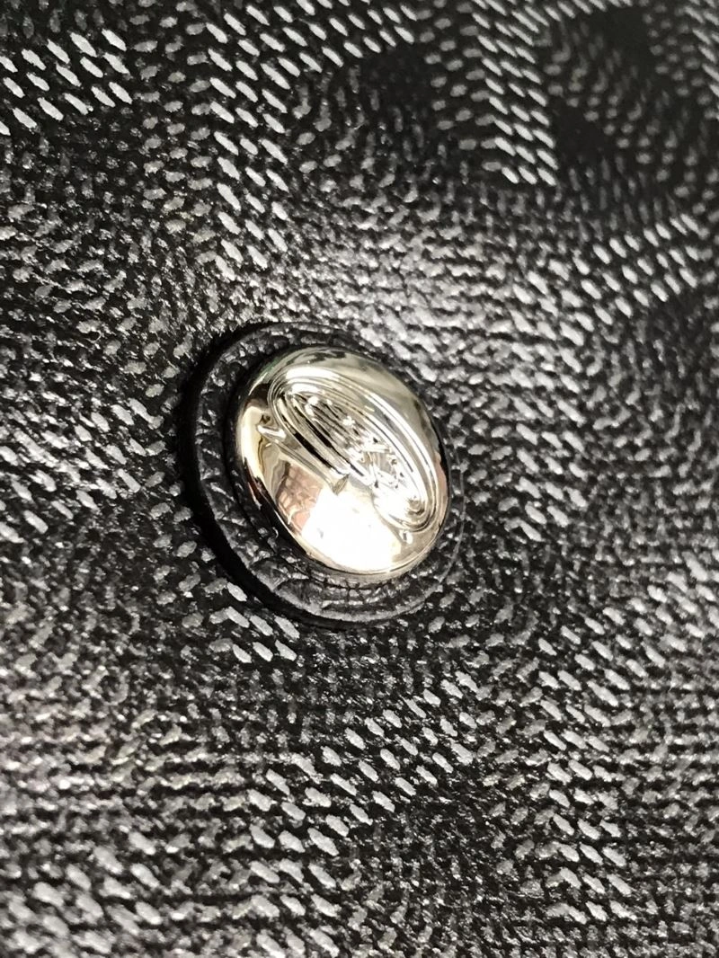 Indistinguishable Goyard Satchel Bags