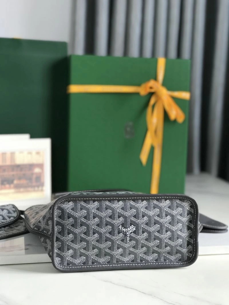 Affordable Goyard Shopping Bags