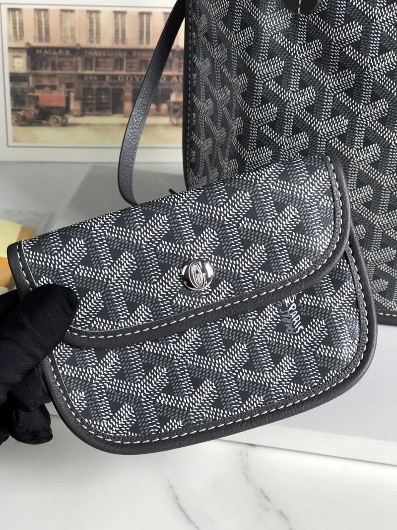 Affordable Goyard Shopping Bags