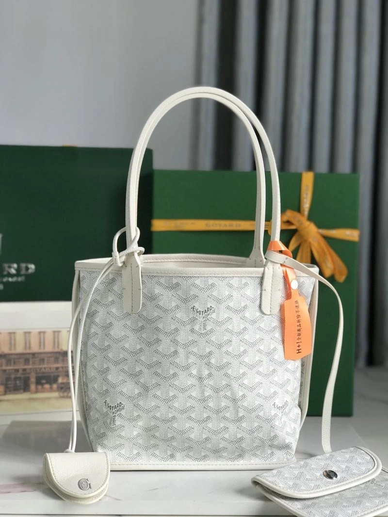 Budget-friendly Goyard Shopping Bags