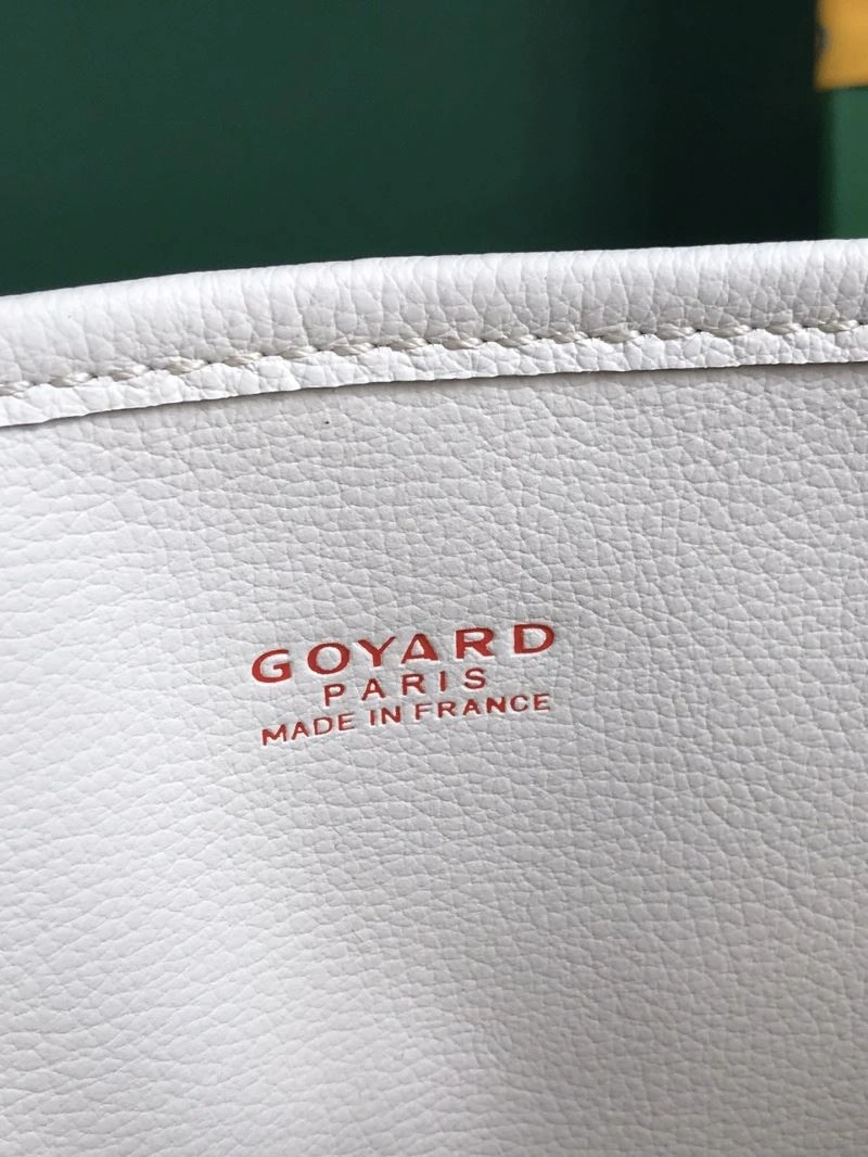 Budget-friendly Goyard Shopping Bags