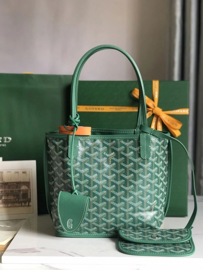 Goyard Shopping Bags