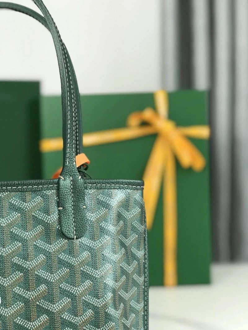 Brand-authenticated Goyard Shopping Bags
