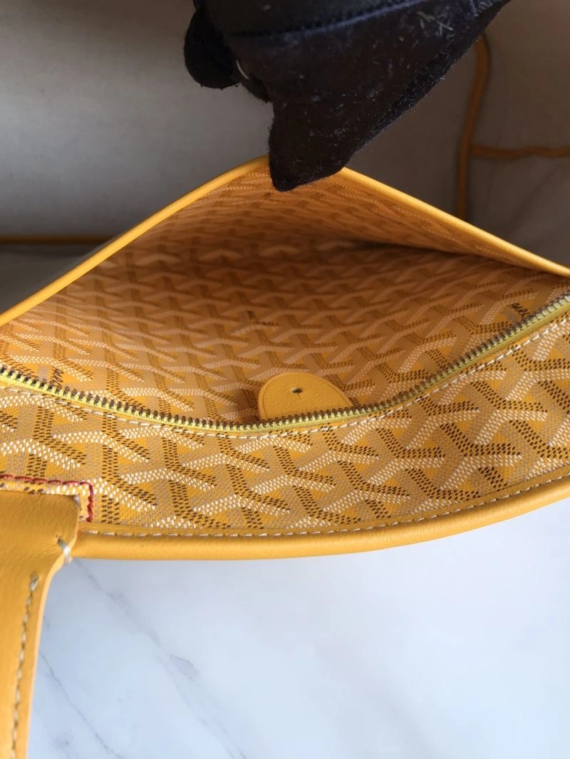 Brand-authenticated Goyard Shopping Bags
