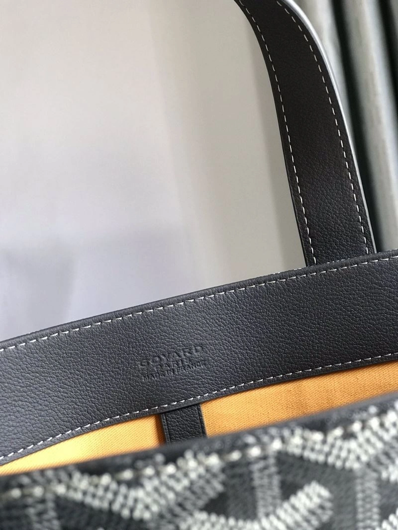 Low-cost Goyard Shopping Bags