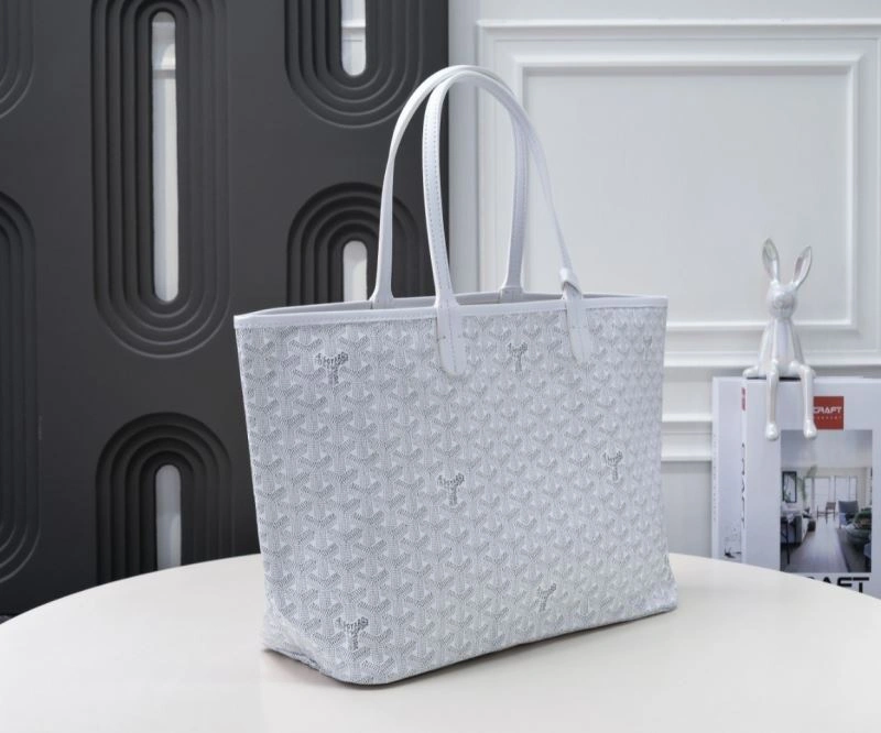 Inexpensive Goyard Shopping Bags